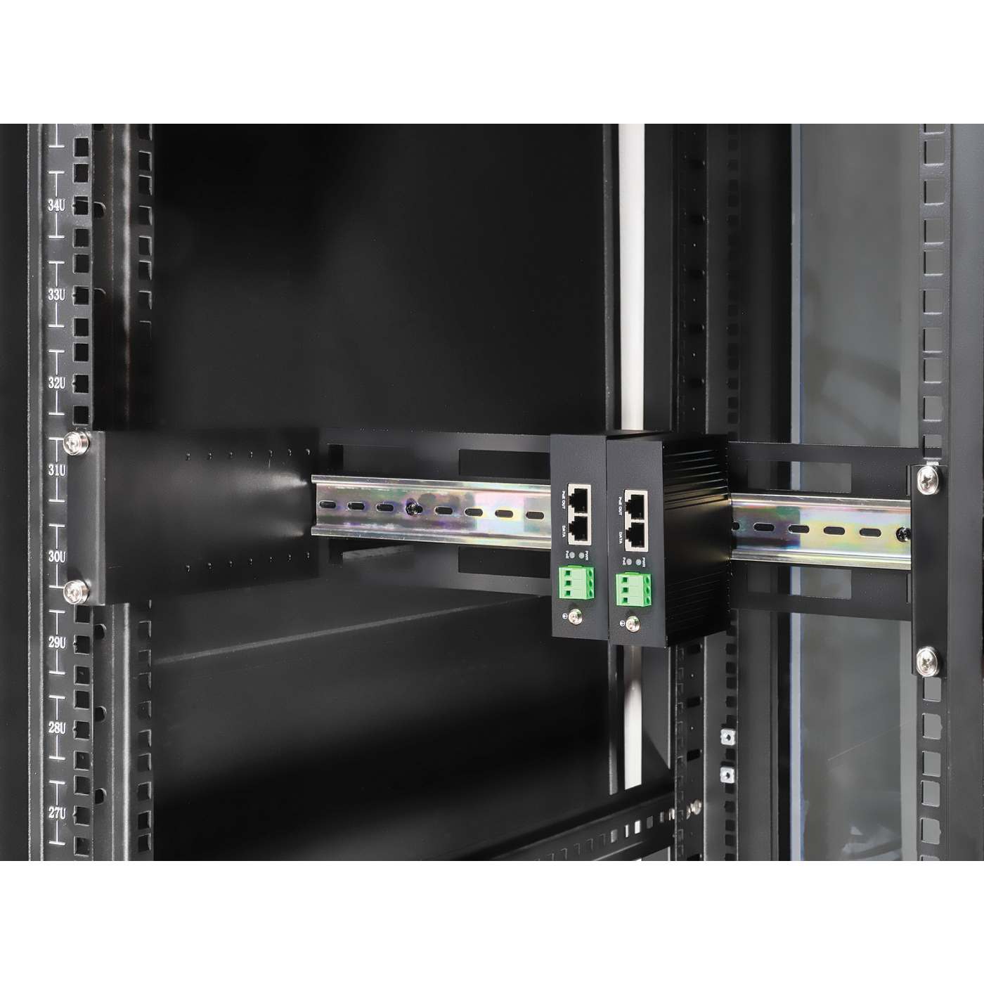 Adjustable 19" Rackmount DIN Rail Kit, 2U 716345